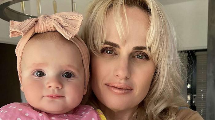 Rebel Wilson receives support from little daughter at 'The Deb' premiere