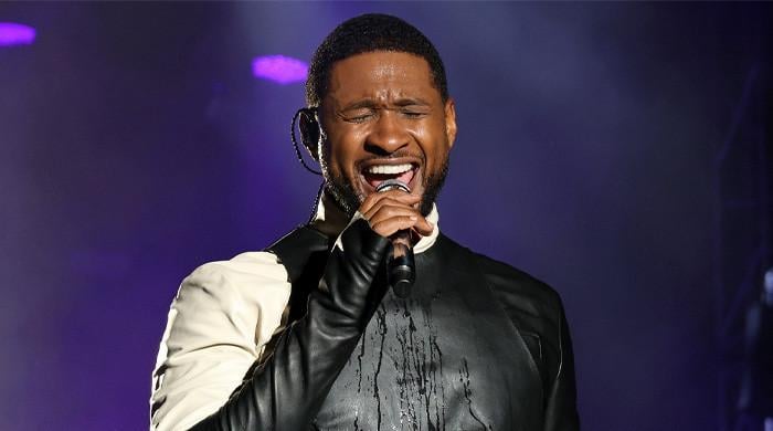 Usher makes major decision about weekend performance in Florida
