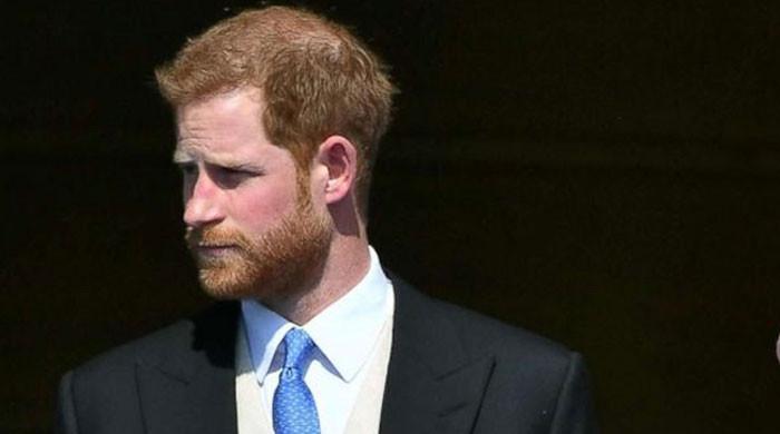 Prince Harry called to ‘stand up' to Meghan Markle who still calls all ...