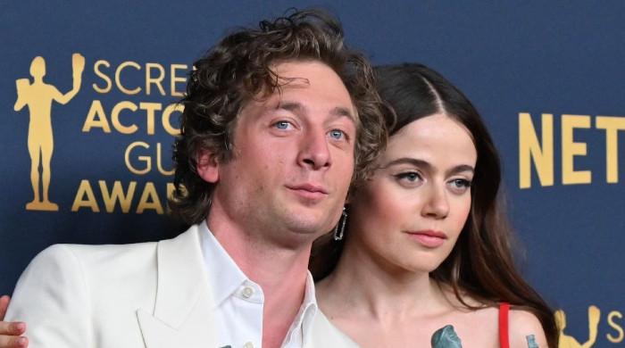 Jeremy Allen White warned against dating Molly Gordon: Source