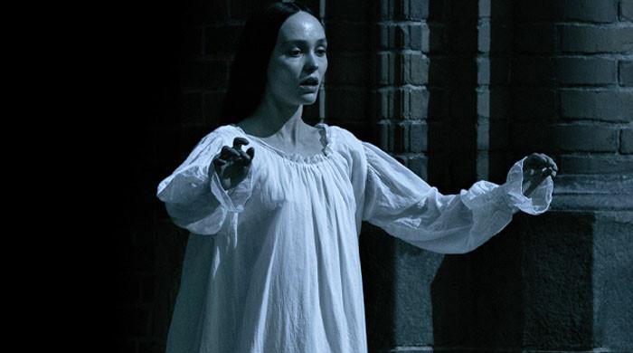 Lily Rose Depp performs nearly impossible body contortions in 'Nosferatu'