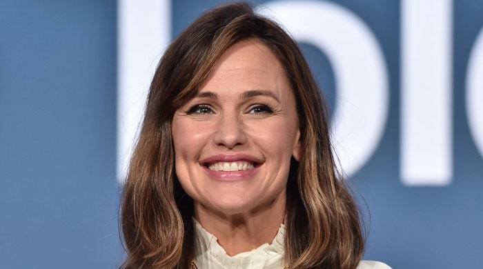 Jennifer Garner talks about party that made her ‘super weepy'