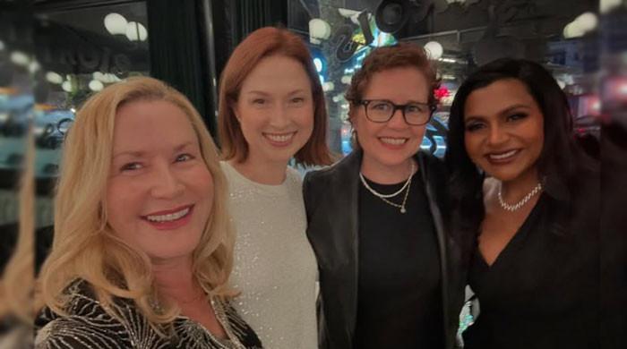 Mindy Kaling shares rare ' The Office' ladies reunion snaps