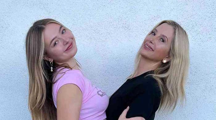 Mattea Backus receives high praise from mom Mira Sorvino for her ...