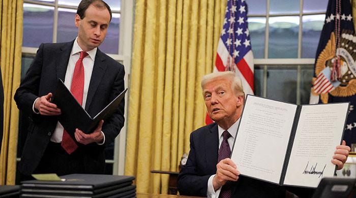 Trump's order against birthright citizenship blocked by Seattle judge