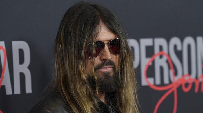 Billy Ray Cyrus makes first public appearance since last performance hiccup
