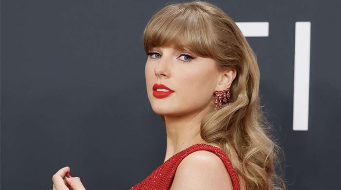 Taylor Swift set to collaborate with THIS classic rock legend: Source