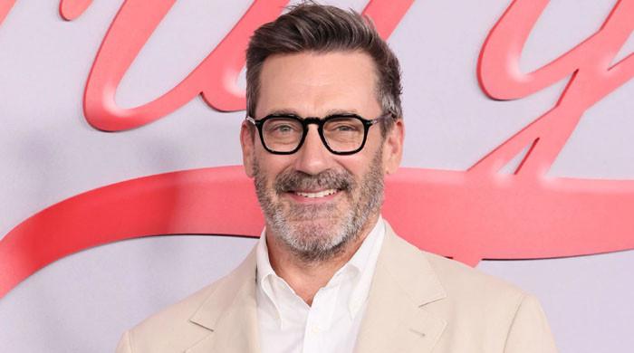 John Hamm's 'Saturday Night Live' monologue gets crashed by 'Succession ...