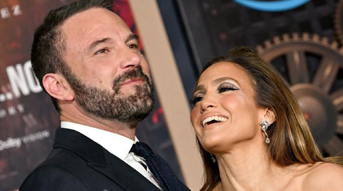 Why did Ben Affleck call Jennifer Lopez a genius?