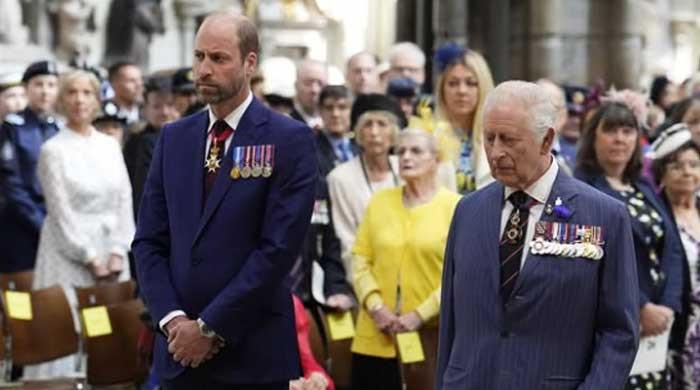King Charles, Prince William show respect to fallen heroes in joint ...