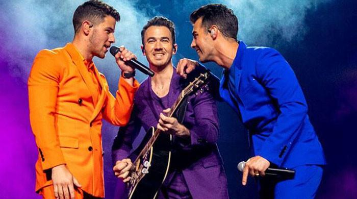 Jonas Brothers drop song 'I Can't Lose' with new partnership