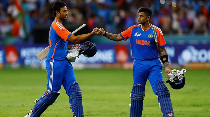 India grab seven-wicket victory over Pakistan in Asia Cup clash