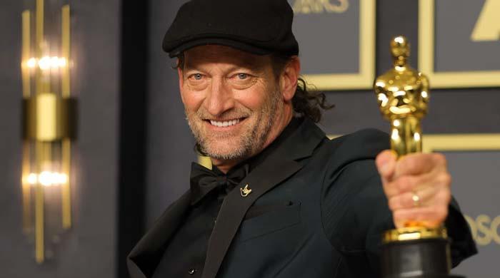 Oscar winner Troy Kotsur shatters Hollywood barrier with his Netflix role